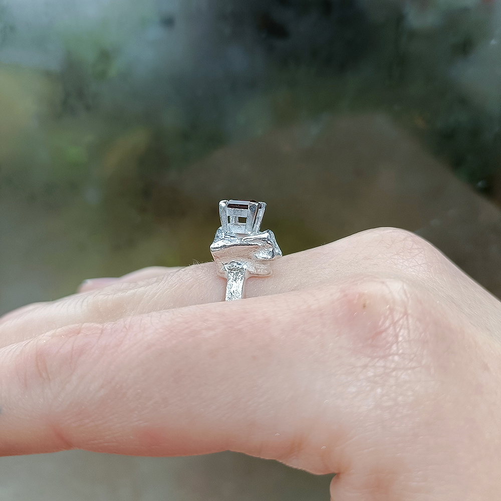 silver pyramid ring with garnet - Genna Delaney Jewellery Artist